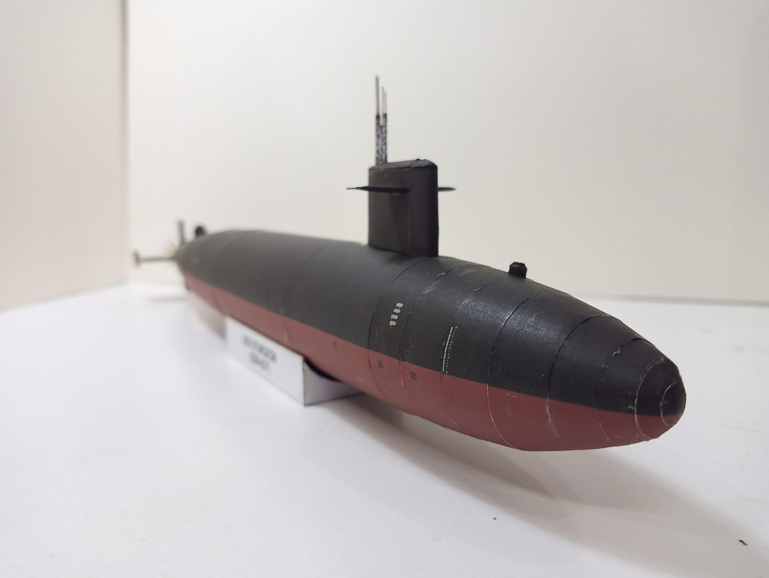 1/200 USS Sturgeon (SSN-637) (Sturgeon Class) Paper Model - EcardModels
