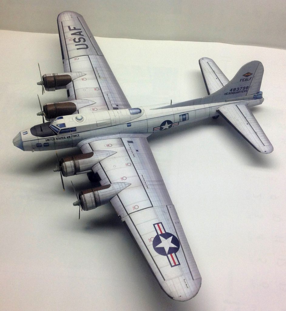 1/48 Boeing B-17 VB-17G Flying Fortress Paper Model - EcardModels