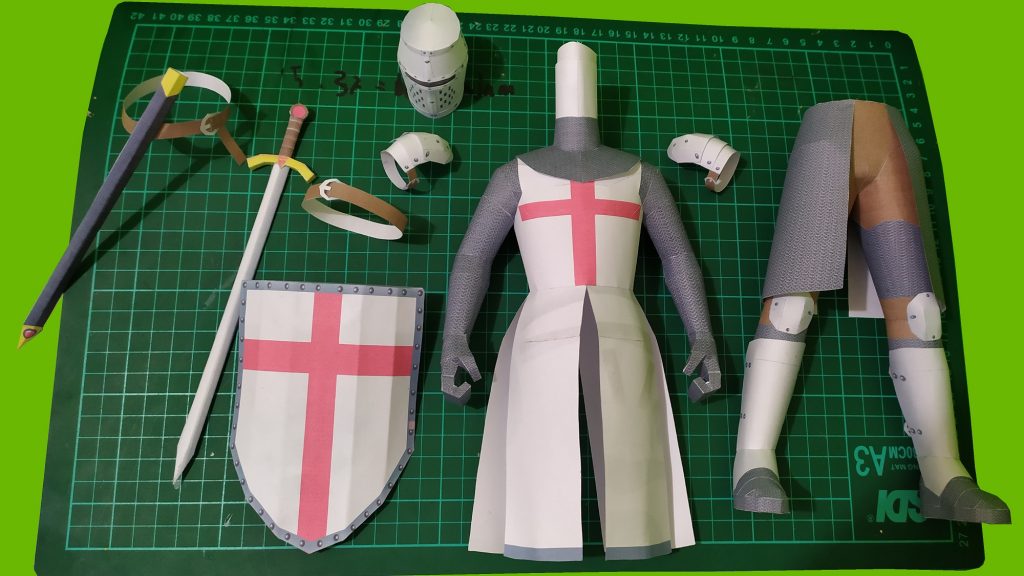 1/5 Templar Knights Figure Paper Model - EcardModels