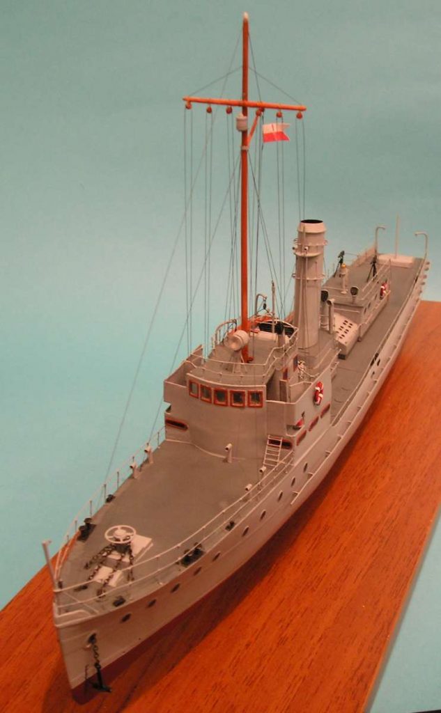 1/100 ORP "Pomorzanin II" Paper Model - EcardModels