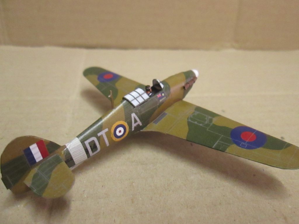 1/100 Hawker Hurricane Mk I - Stanford Tuck - Paper Model - EcardModels