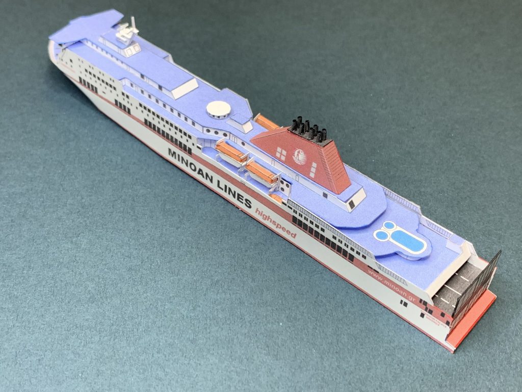 1/1250 Ferry IKARUS PALACE Paper Model - EcardModels
