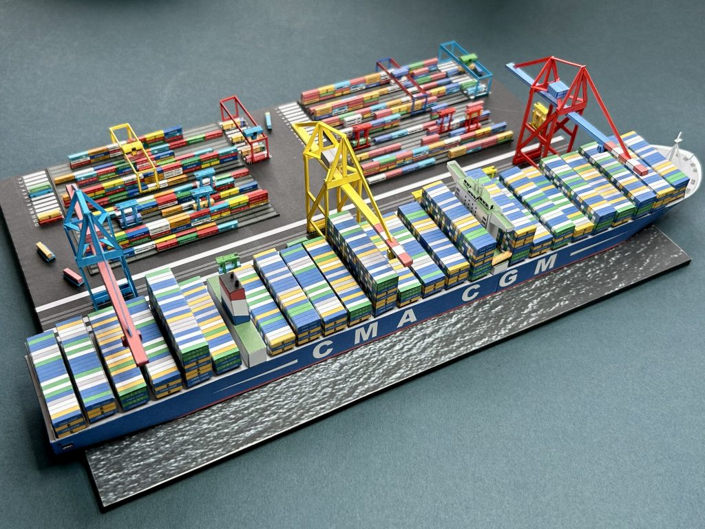 1/1250 Container vessel CMA CGM ALEXANDER VON HUMBOLDT and 2 sister ...
