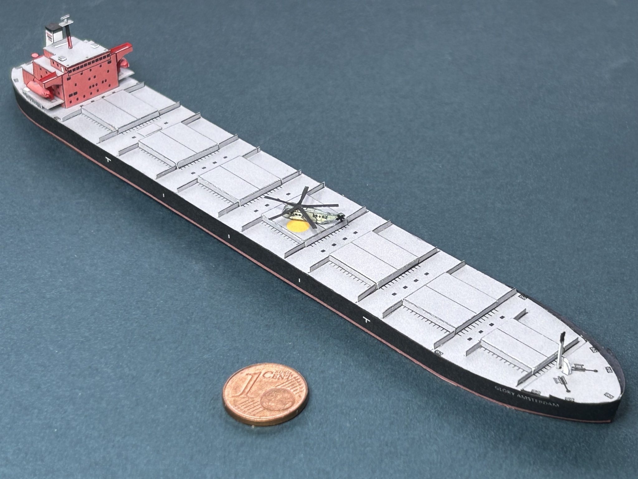 1/1250 Freighter GLORY AMSTERDAM (with 3 Sea King-Helicopter), Paper ...