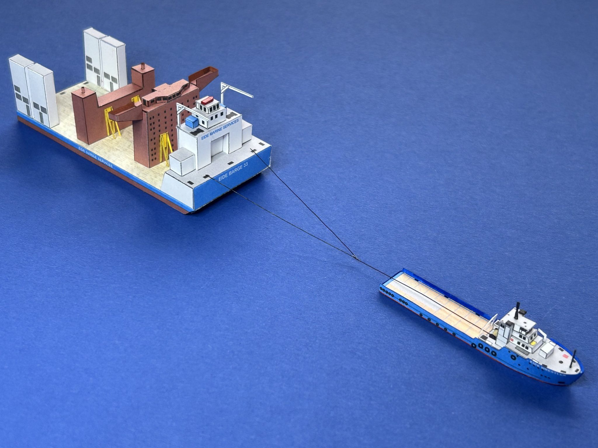 1/1250 EIDE BARGE 33 with container parts towed by EIDER WRESTLER ...