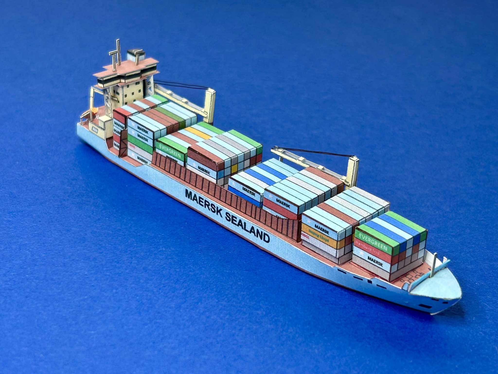 1/1250 Feedership MAERSK FLENSBURG (Sietas type 168), Paper Model ...