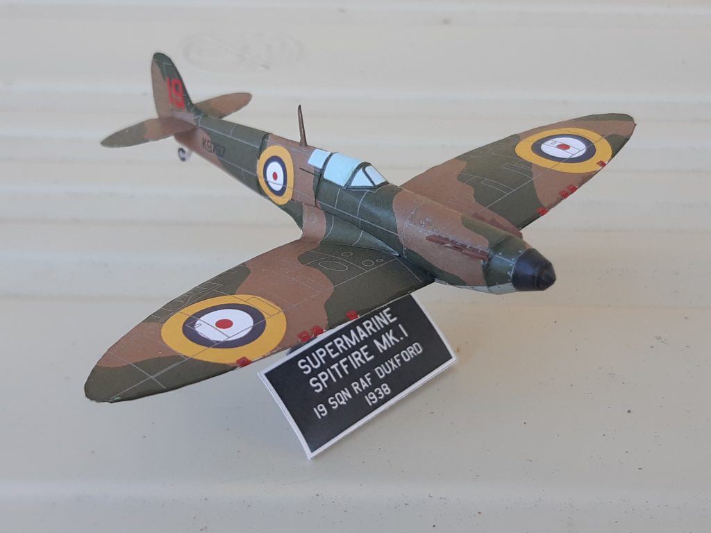 1/100 Supermarine Spitfire Mk I Paper Model - EcardModels