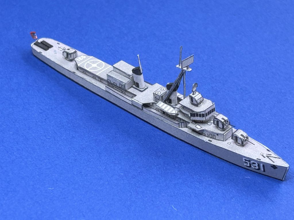 1/1250 US destroyer (Fletcher class) D 531 HAZELWOOD, Paper Model ...