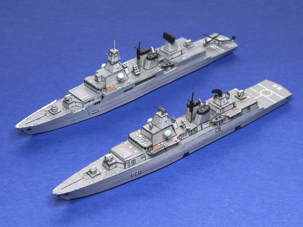1/1250 German frigate BRANDENBURG with three sister ships, Paper Model ...