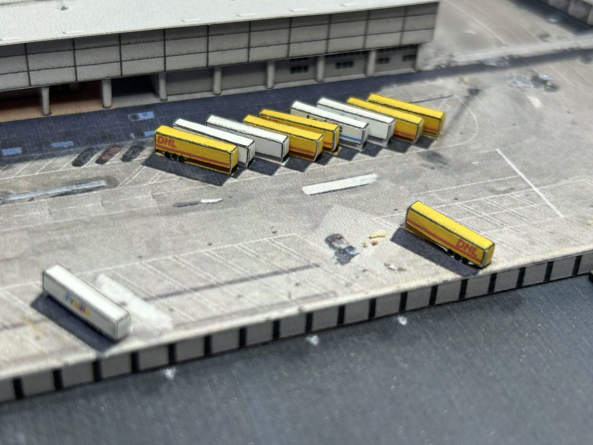 1/1250 Norwegian Quay Kiel, Paper Model - EcardModels
