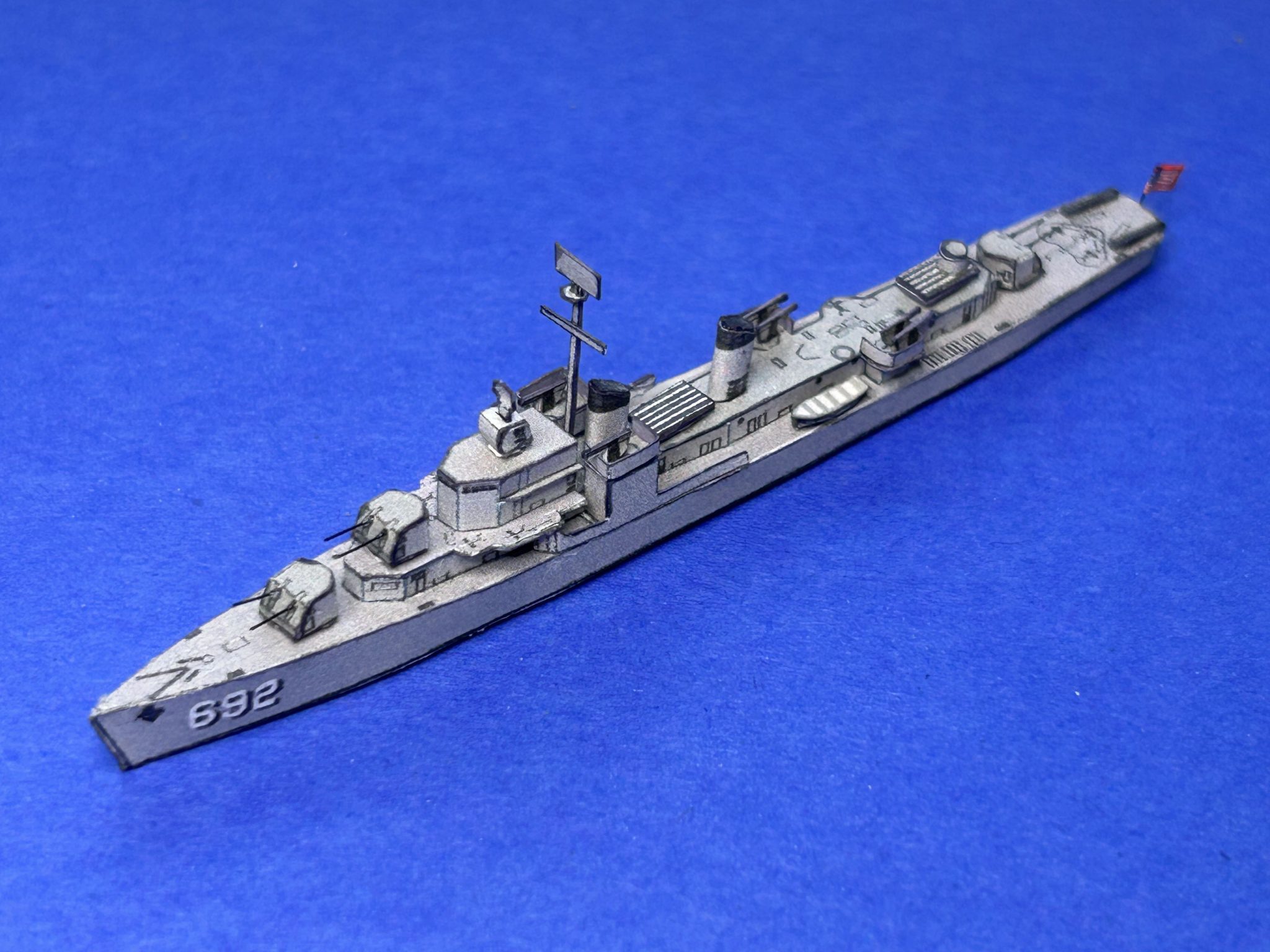 1/1250 US destroyer D 692 ALLEN M. SUMNER before FRAM, Paper Model ...