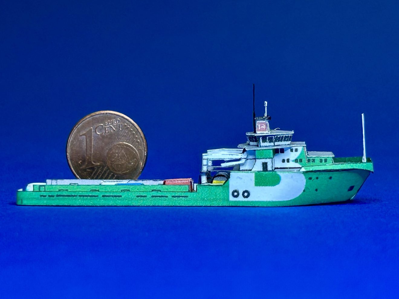 1/1250 Norwegian Anchor Handling Tug Supply Vessels BOURBON CROWN and ...
