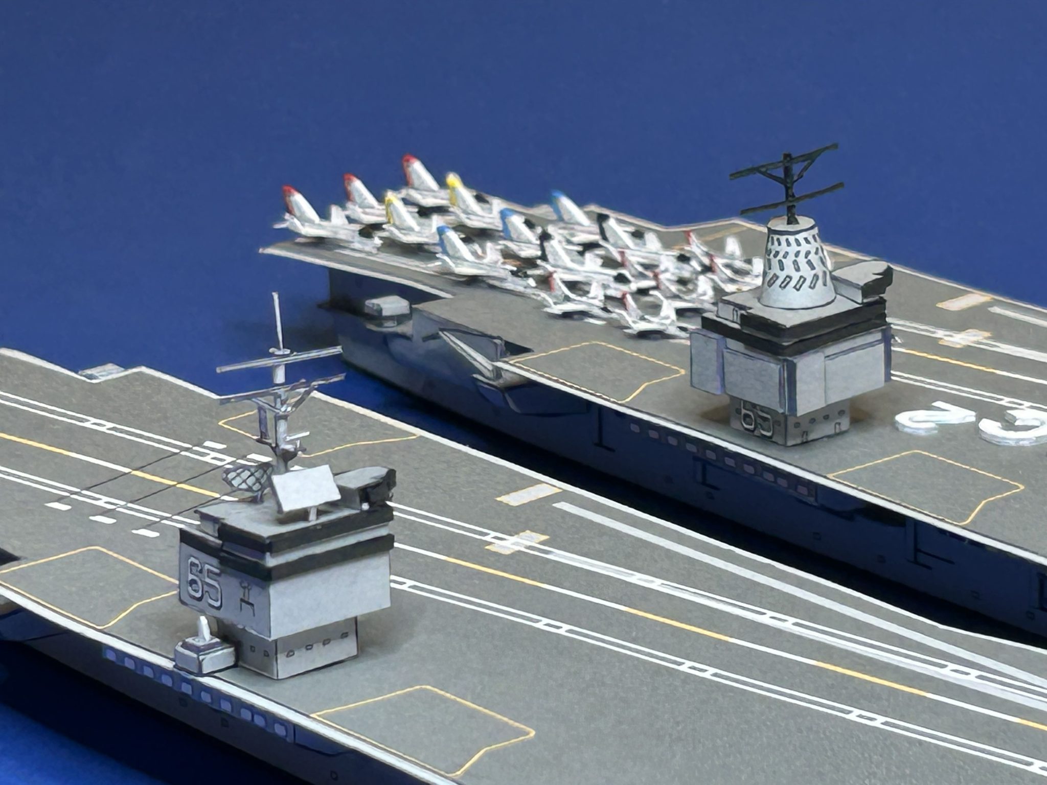 1/1250 Aircraft carrier CVN 65 ENTERPRISE 1982, Paper Model - EcardModels